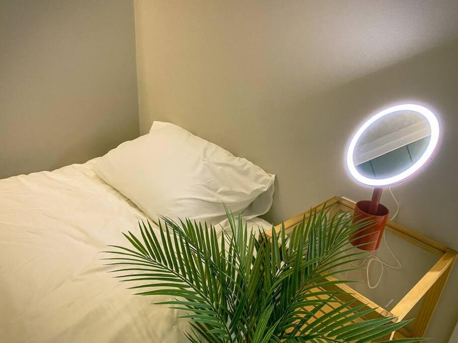 Stay Light - Hotels Korean